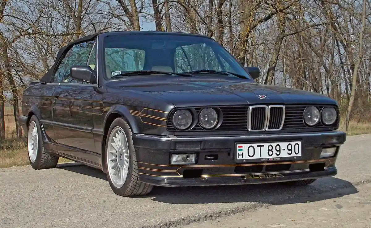 Menetszél: BMW 325i Cabriolet Alpina (E30) (1986) – Álruhában